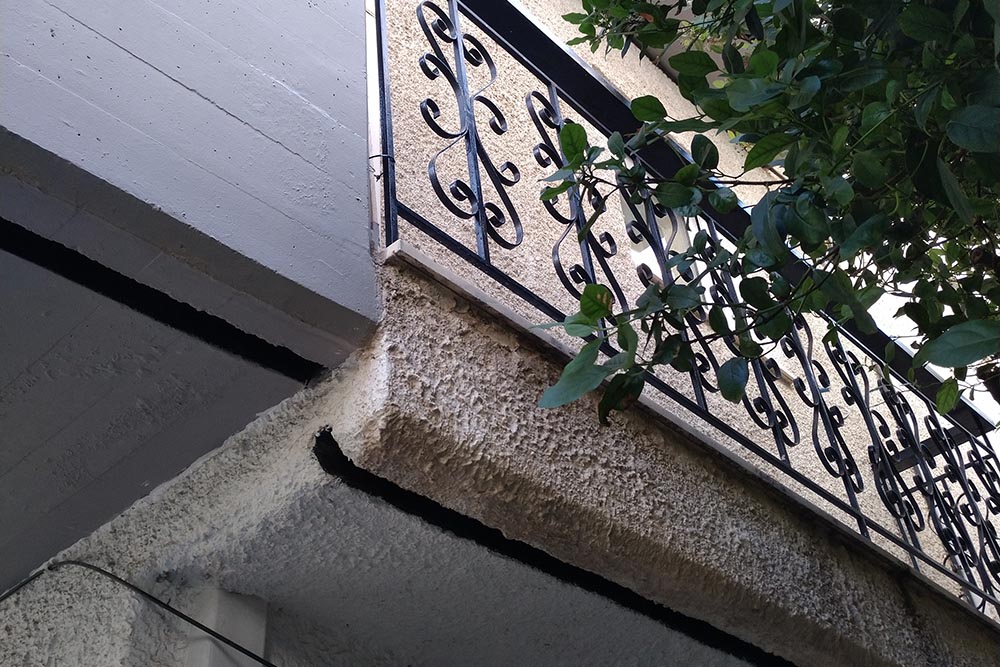 Θερμονόνωση σε πολυκατοικία - LysigiaYgrasia.gr